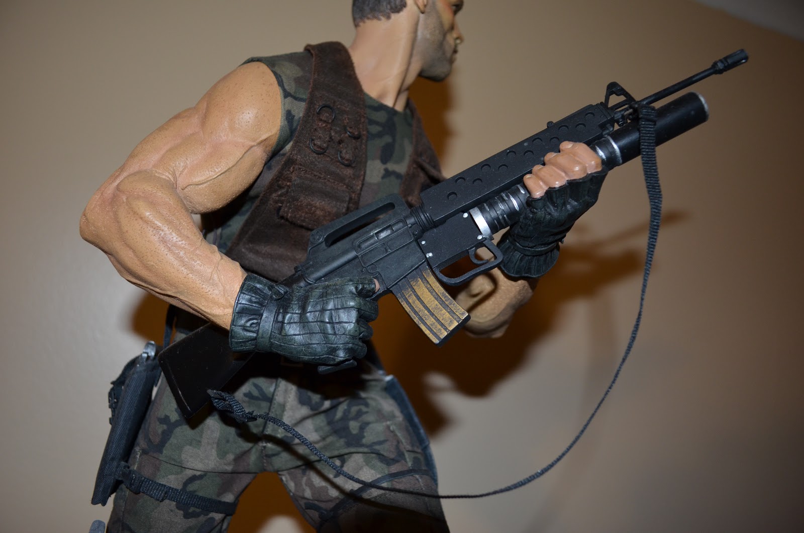 TheEvilEmpire: Dutch Schaefer Predator Premium Format Figure