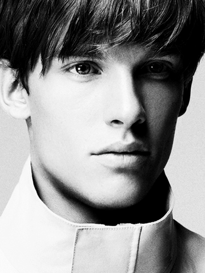 Sun Seekerz!: Chris Doe