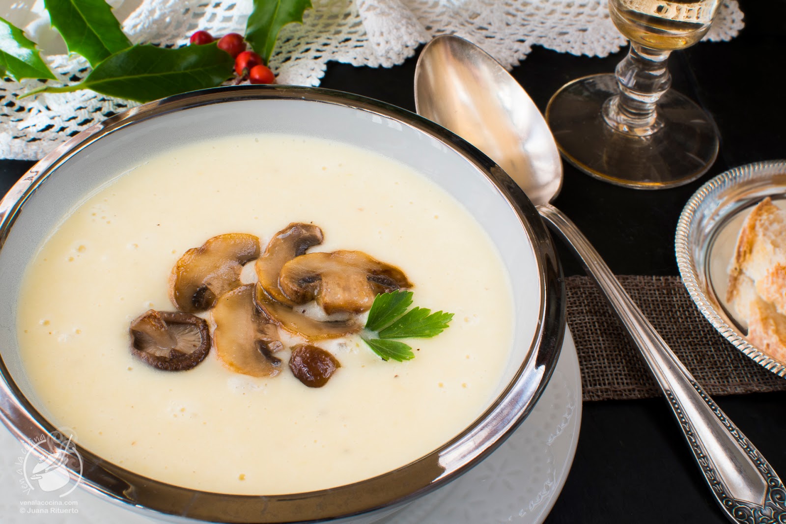 Crema de patata fácil con champiñones (versión festiva). Navidad 2018