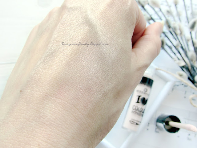 A piece of beauty: База под тени I Love colour от Essence