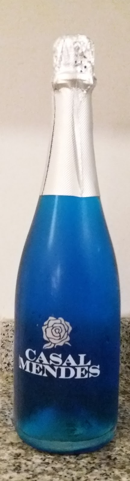 Review - Vinho Azul e Sumos