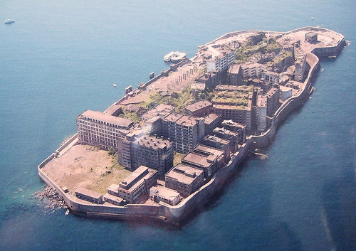 Mitologia e Lendas do Japão: Hashima-A Ilha Fantasma