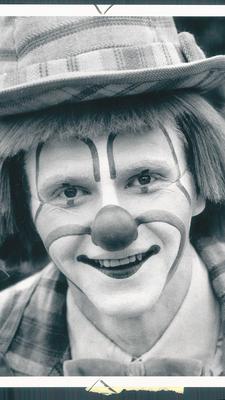 Pat Cashin's CLOWNALLEY: 2016