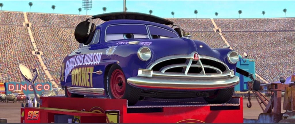 El Rayo McQueen: Personajes De Car's