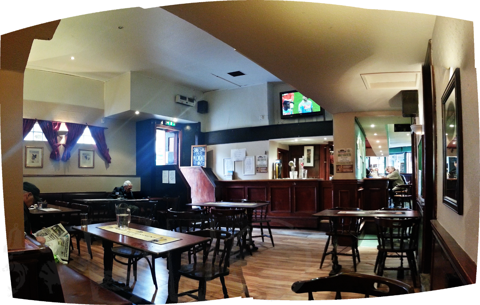 A Hauf Stop : October 2013