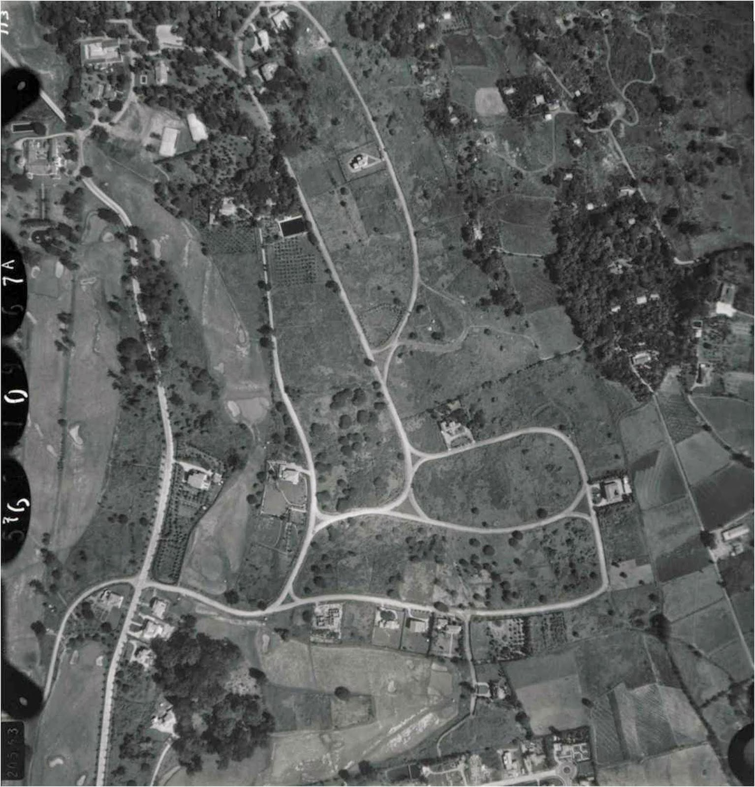 Vista aerea del Caracas Country Club, Caracas (f. 1936 - CArtografia ...