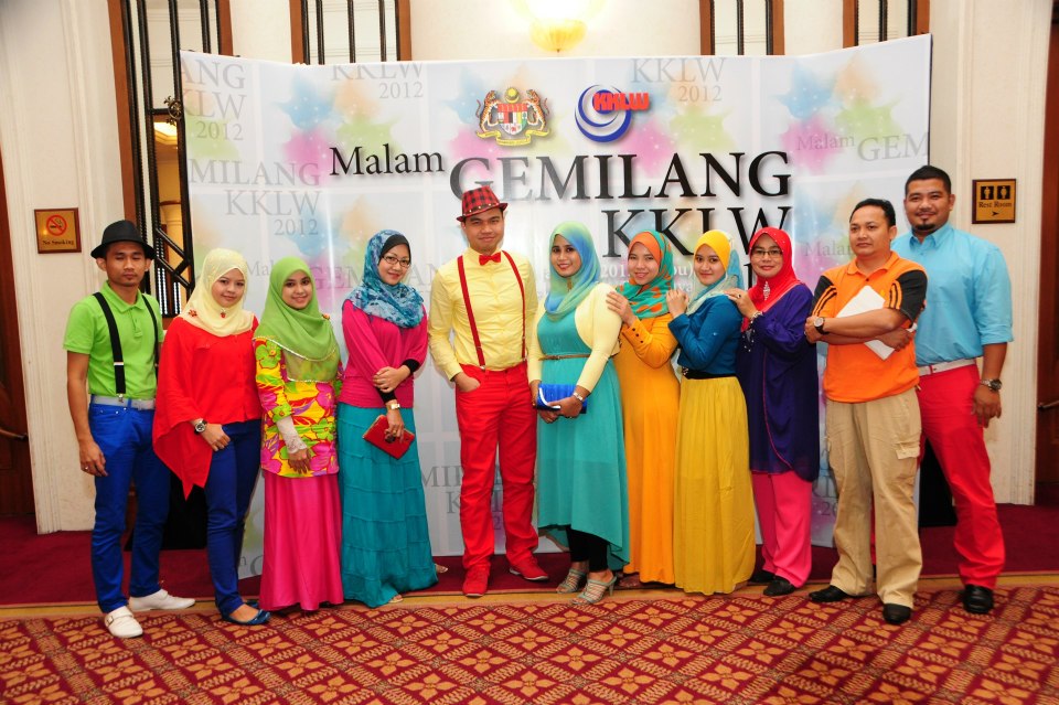 Colour Blocking - ~Diari Hatiku~