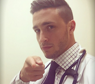 Dr Mike Menjadi Viral Di Facebook - Terowong Informasi