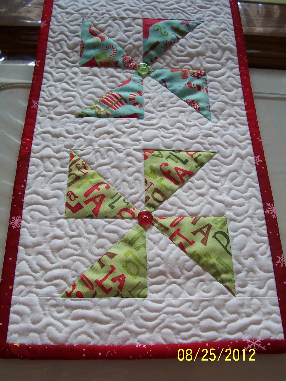 Colleen's Quilting Journey: Free Pattern - Holiday Pinwheel Table Runner