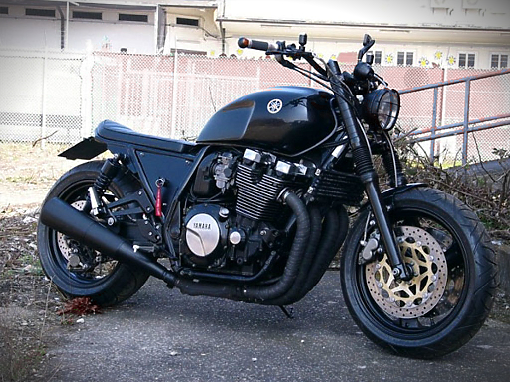 XJR1200 by MB Cycles - Inazuma café racer