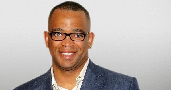 Maybe it's just me...: ESPN Announcer Stuart Scott died this Morning