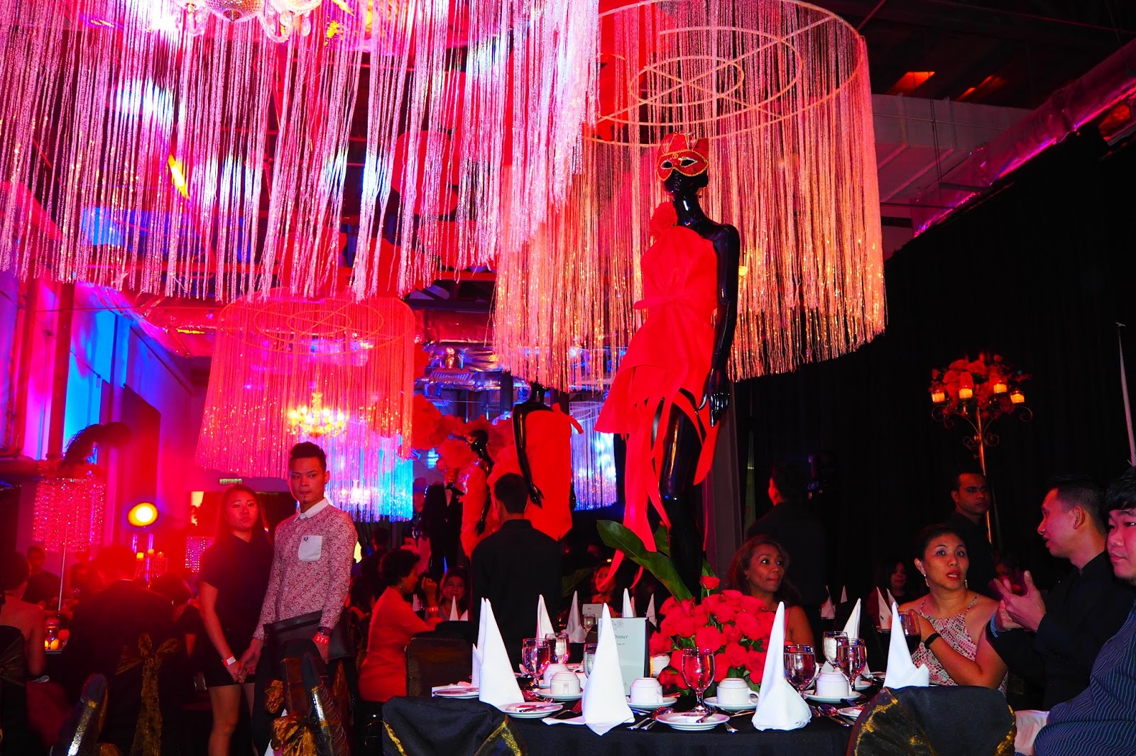 Kee Hua Chee Live!: PART 1 OF SCARLET MASQUERADE BALL 'BEAUTY AND THE ...