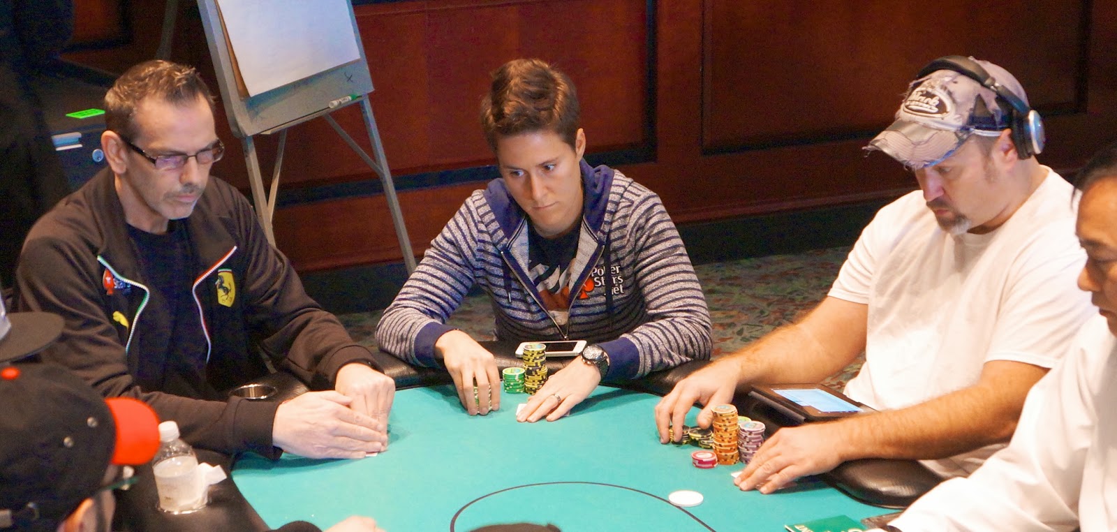 Foxwoods Poker: Chad Brown vs. Vanessa Selbst vs. Chris Tryba on Day 2