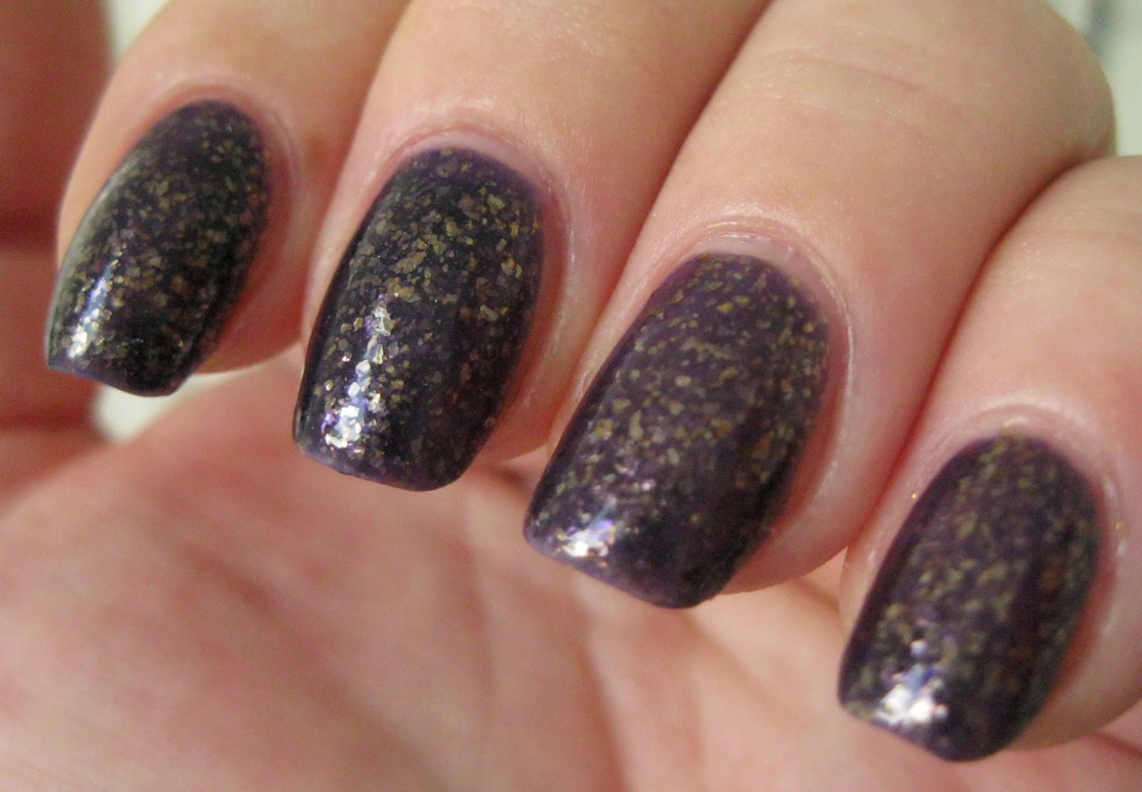 Lacquer Slacker Liz: Digital Nails I'm a Survivor