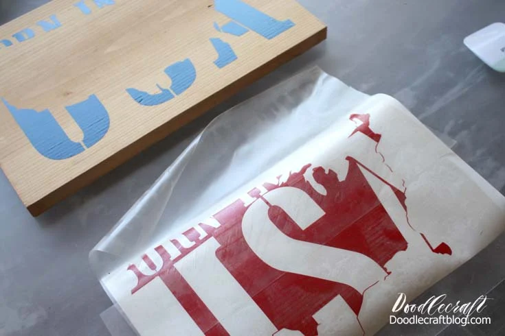 Born in the USA Patriotic Vinyl Sign DIY with Cricut!