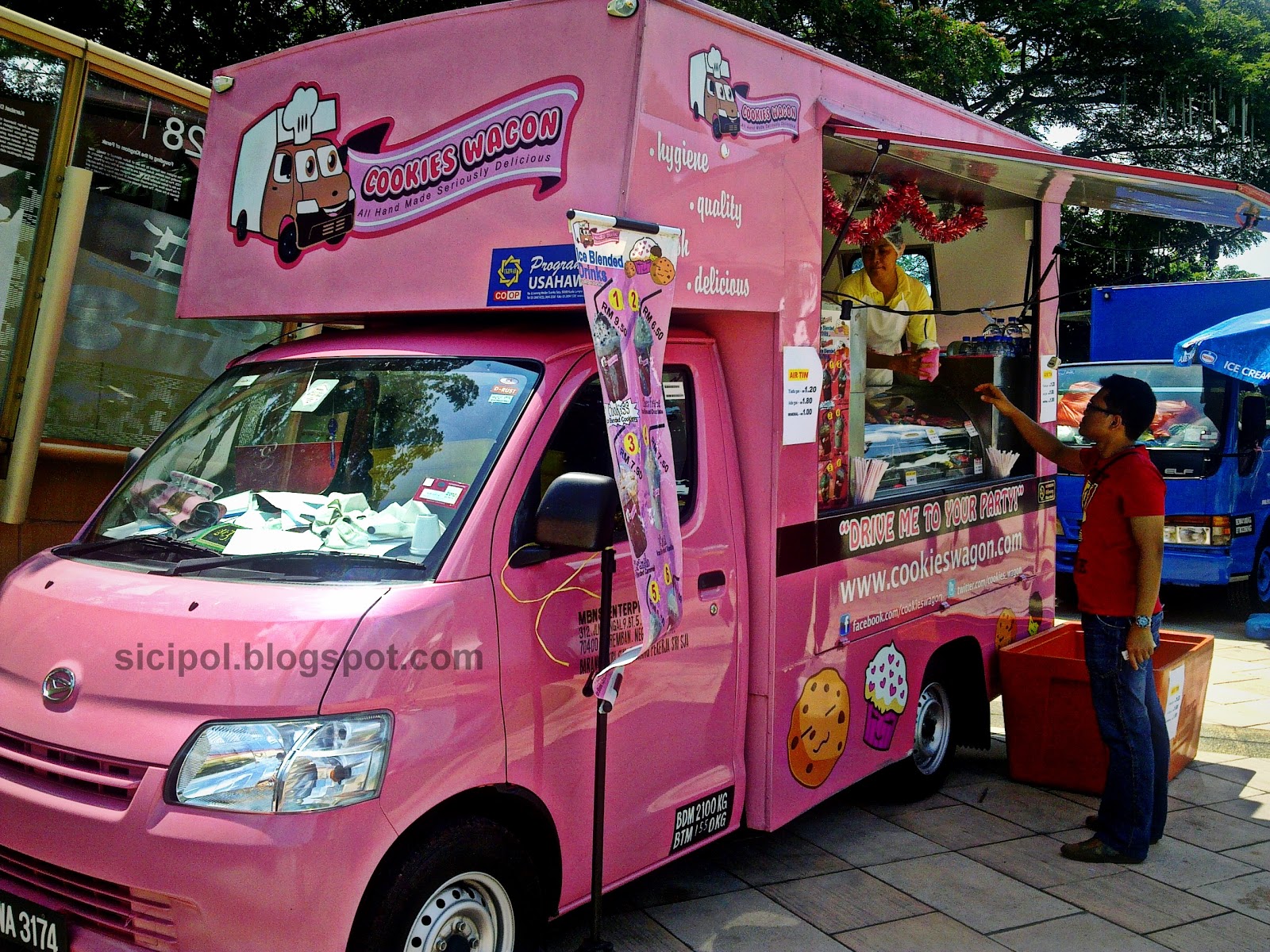 Me Say ^_^: Cookies Wagon - The Cute Mobile Bakery