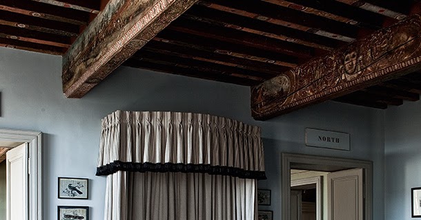 Decor : The Mansion in the Style of Louis XVI in France | Cool Chic ...