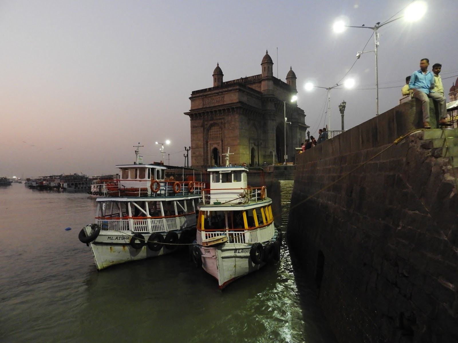 Wanderlust: A Morning at Alibaug - An Unplanned Adventure