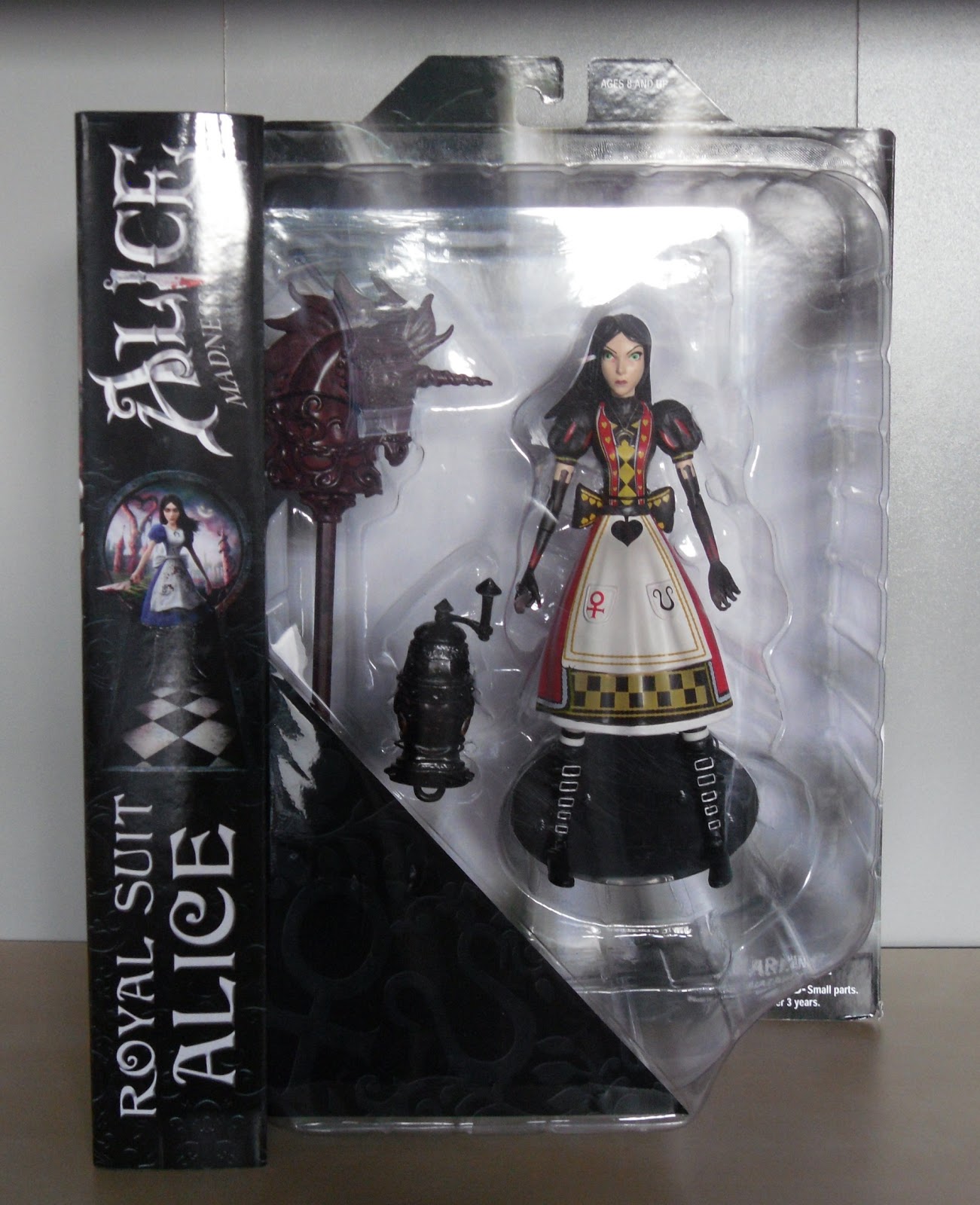 Toybox: Alice Madness Returns: Royal Suit Alice Figure