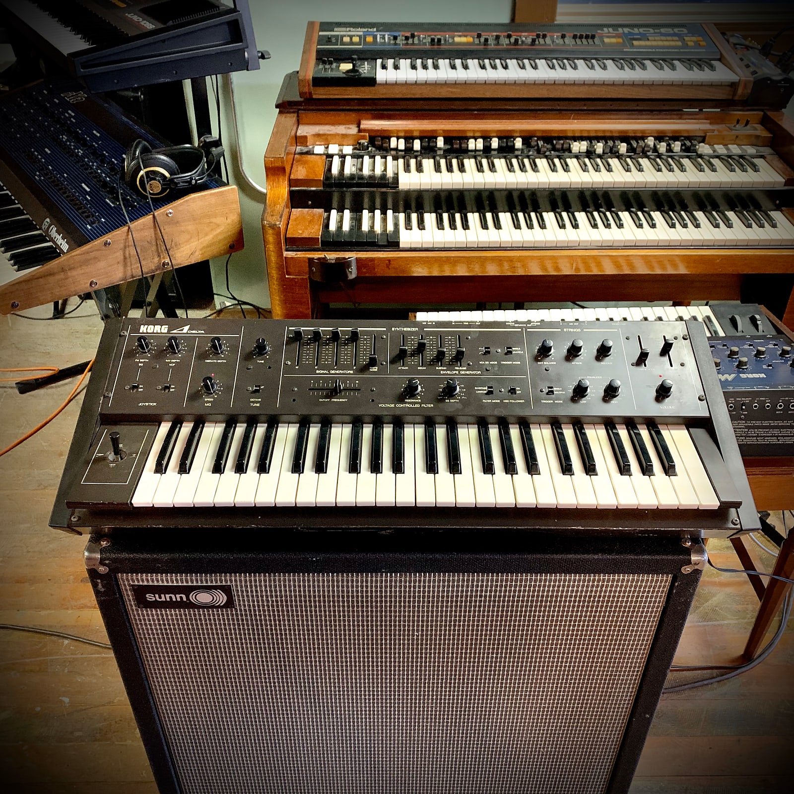 MATRIXSYNTH: Korg Delta c 1970’s original vintage analog poly-synth ...