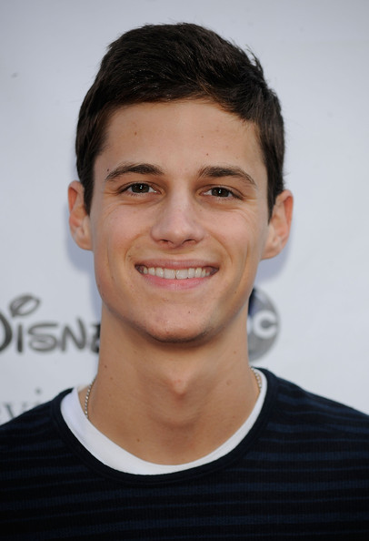 Hot Geeks: Ken Baumann 2.0