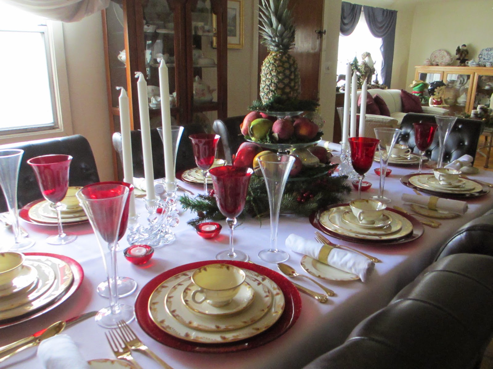 The Welcomed Guest: Lenox Essex Christmas Tablescape