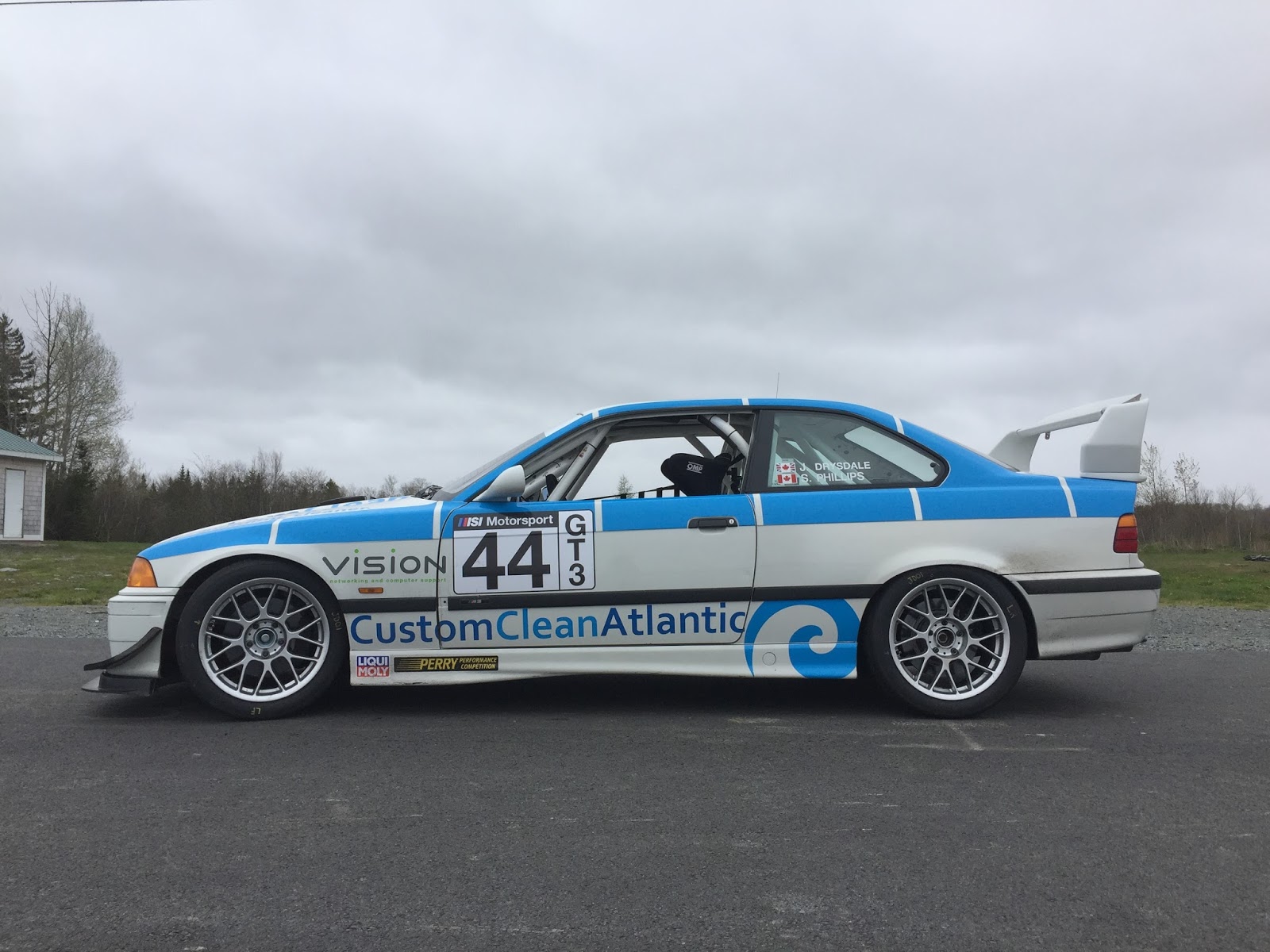 Four Seconds in a BMW M3 Race Car