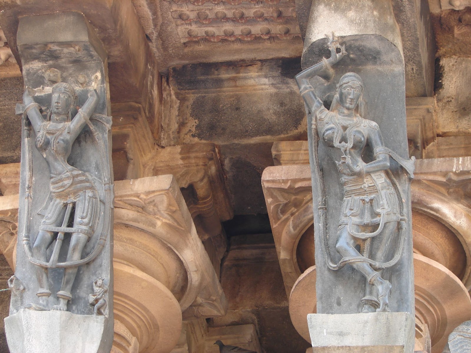 Raghu's column!: Ramappa Temple, Palampet, Telangana State.