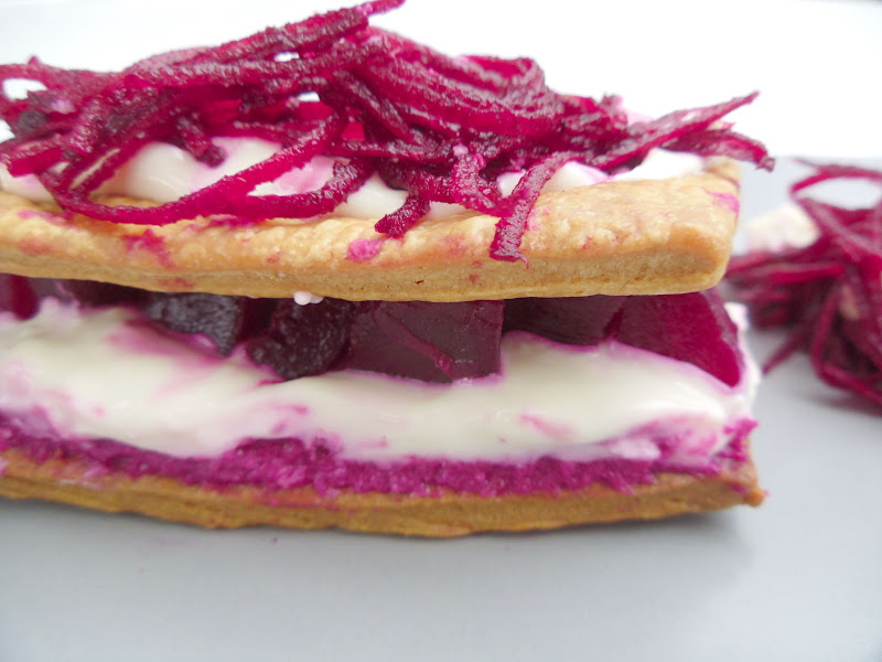 Gourmande ou passionnée...: Mille-feuille betterave et fromage de ...