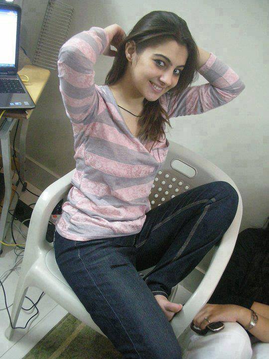 Latest Fashion And Styles Around The World Hot And Sexy Cute Desi Modern Pakistani Girls