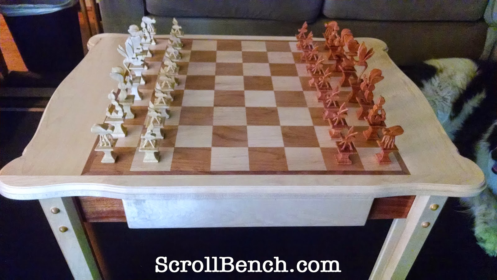 Scroll Bench: Collaborative Post: Chess Board