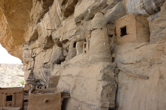 Marie's World Tour 2011: A Day in Dogon, Part One