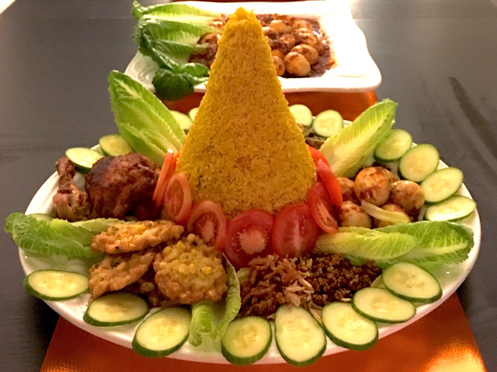 Nasi Tumpeng Vegetarian