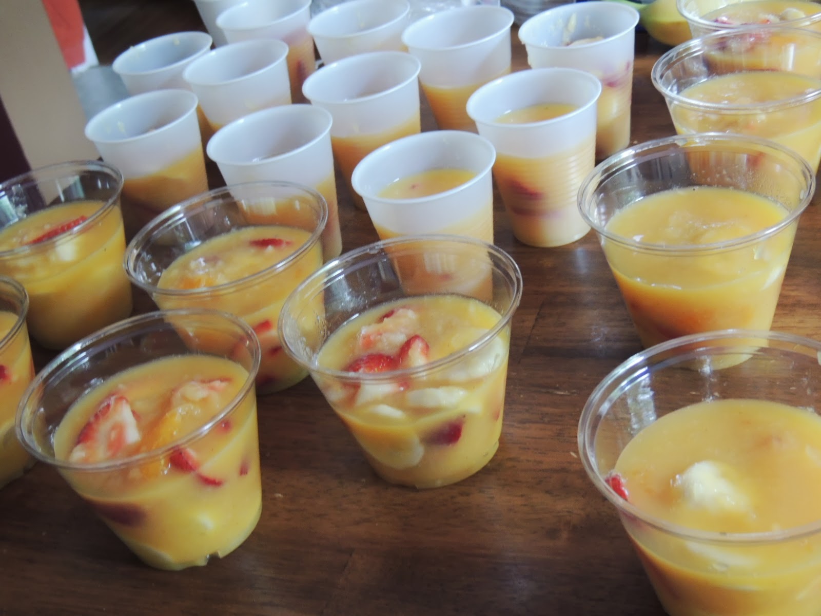 Mama Made: Frozen Fruit Cups