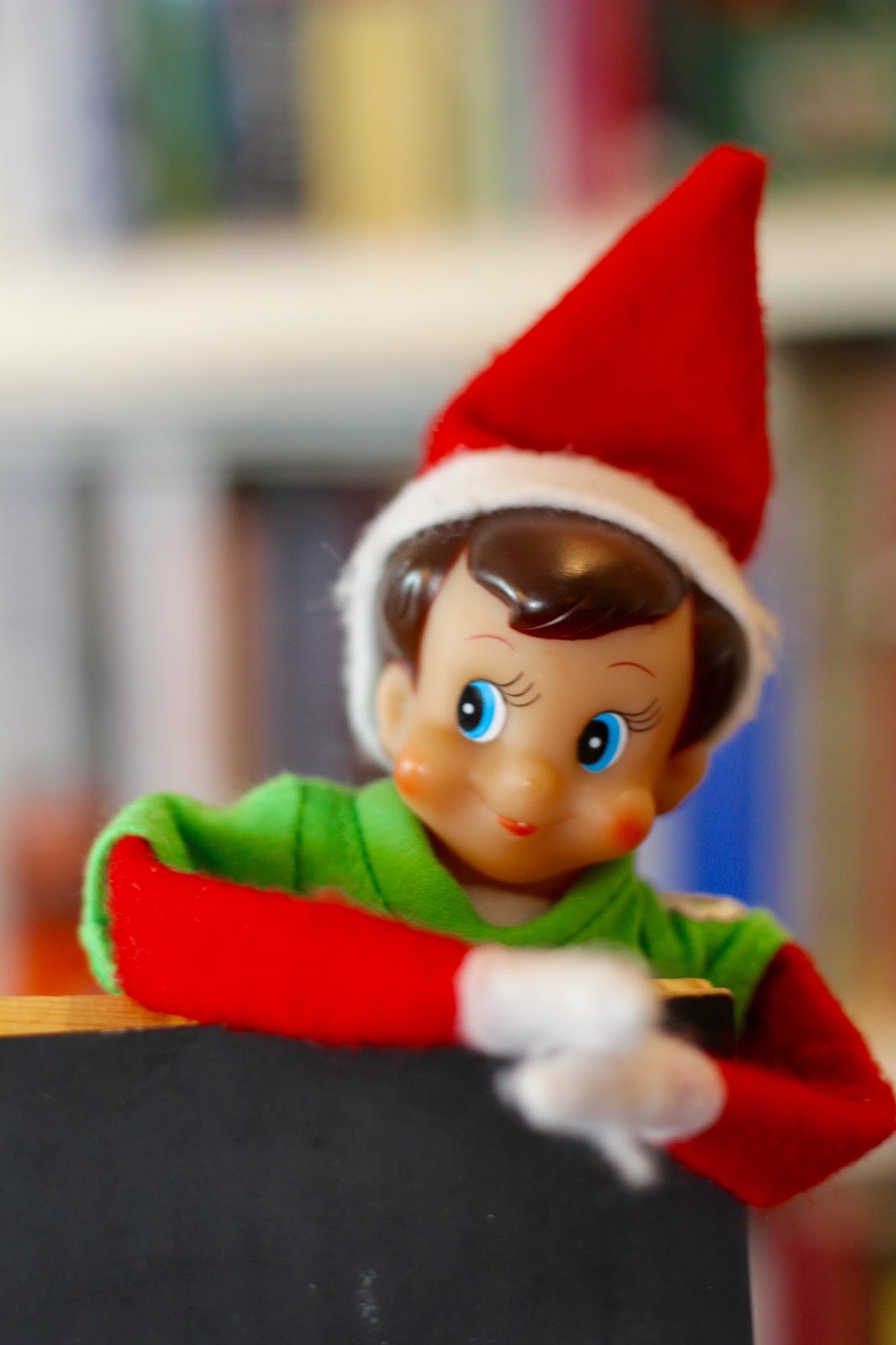 Illustrated Queries: Elf on the Shelf Returns