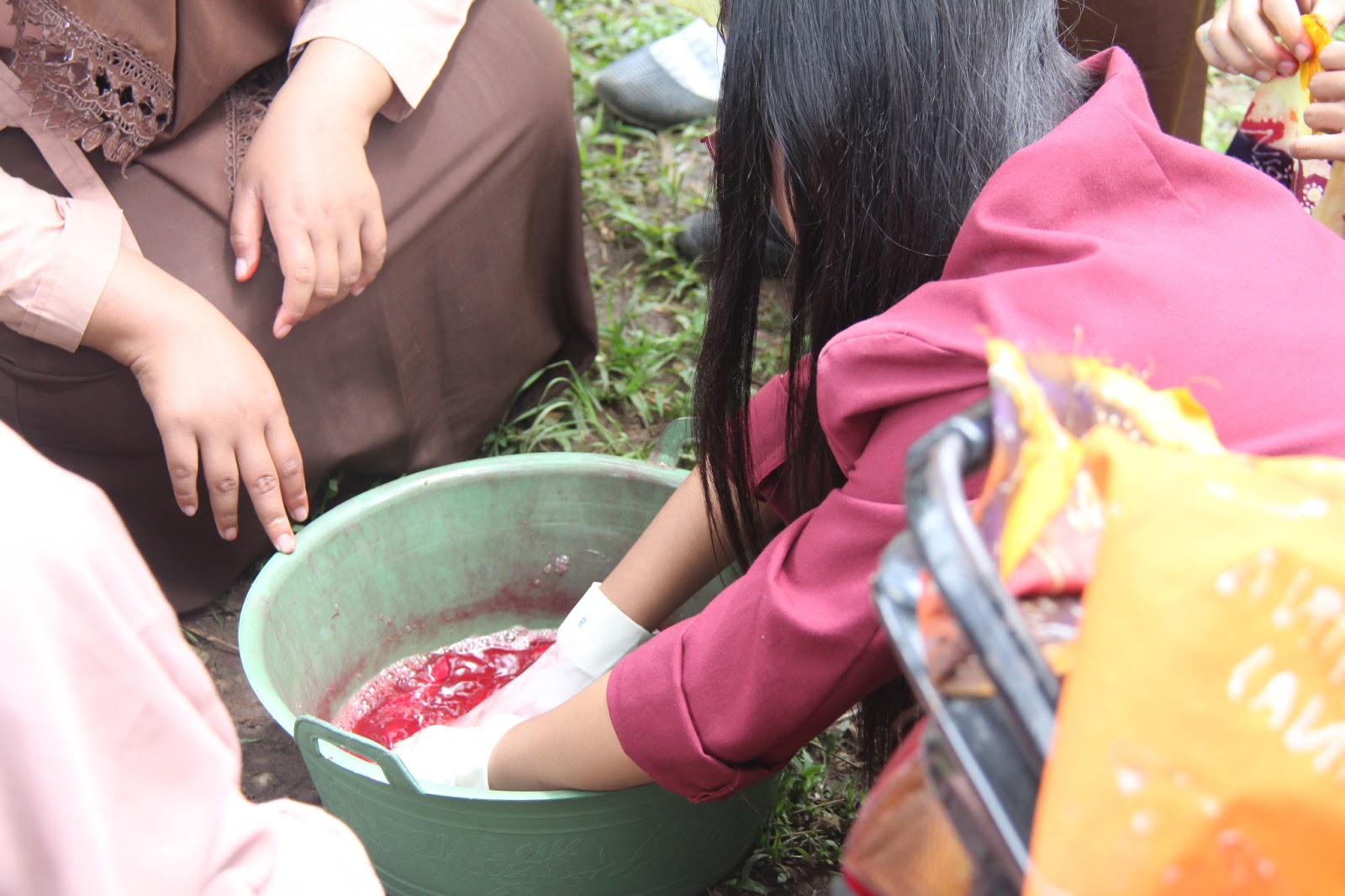 TEKNIK MEMBATIK : TEKNIK MEMBATIK