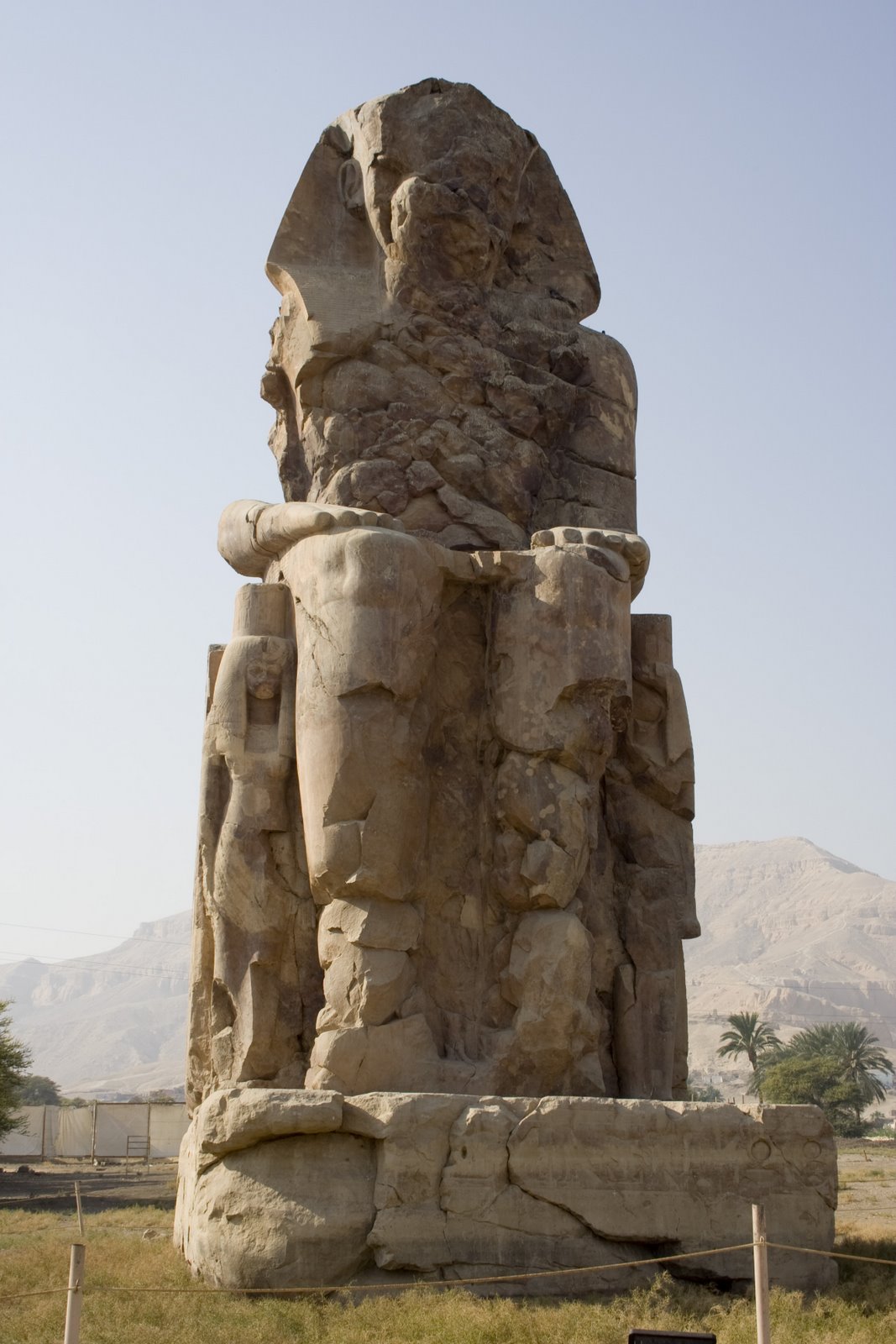 Colossi of Memnon - Luxor | Tourism and Travel