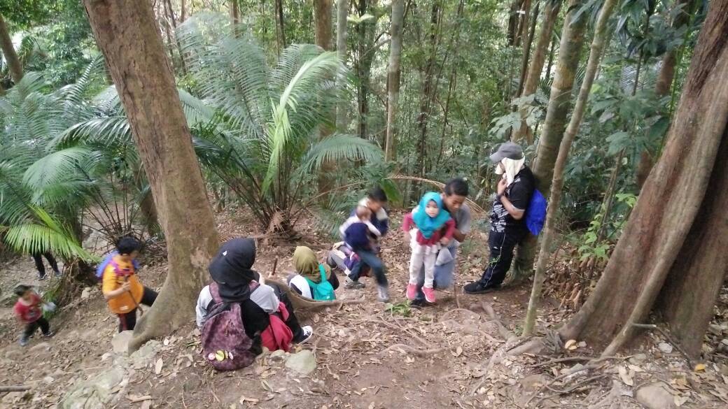 Hiking Gunung Semanggol