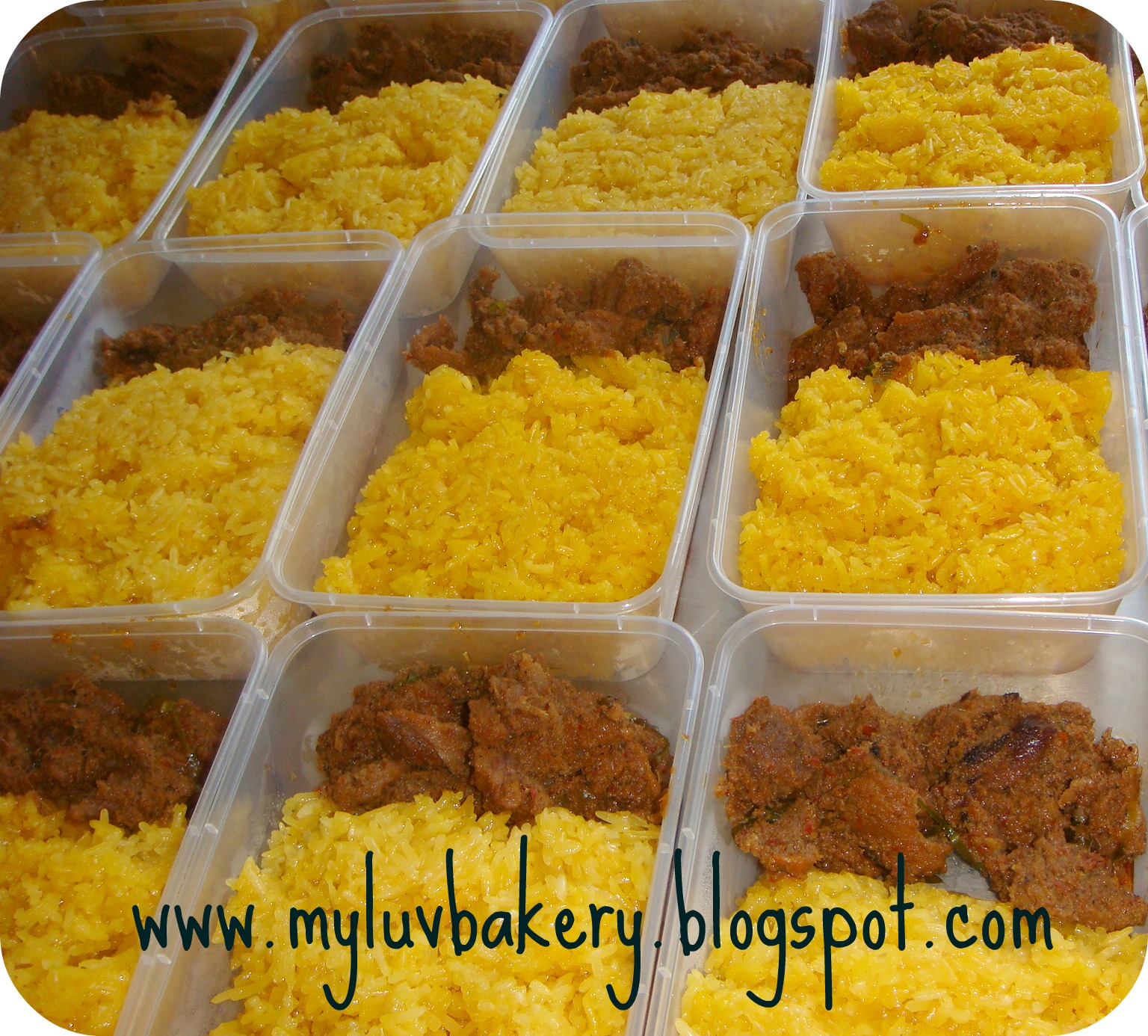 Ain's Cake & Chocolate House: Pulut Kuning, Rendang Daging