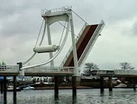 Hydraulic Bridge