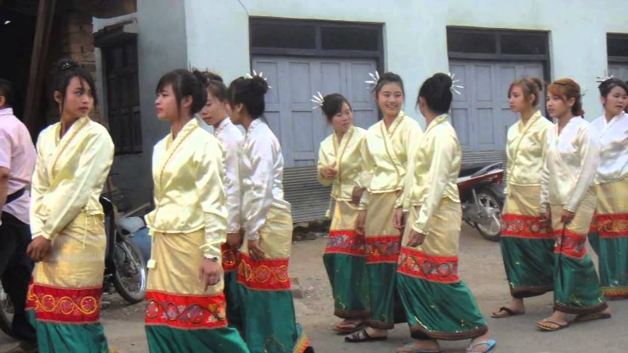 FolkCostume&Embroidery: Overview of the Costumes of the Tai Peoples, part 2