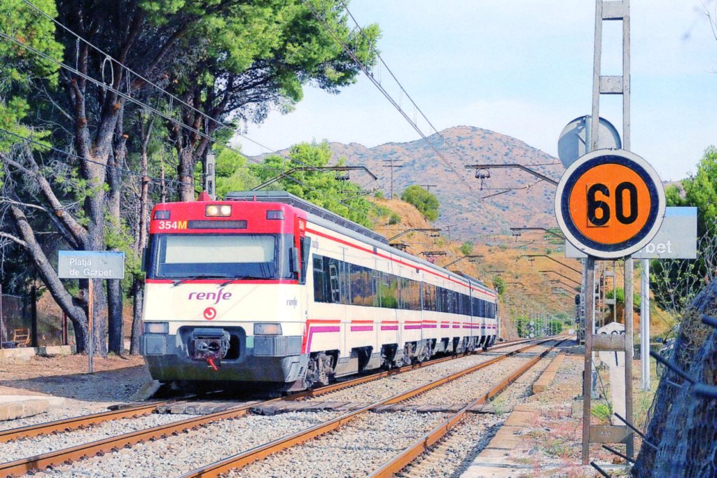Rails sense fronteres: Petit recull fotogràfic ferroviari de l'Empordà.