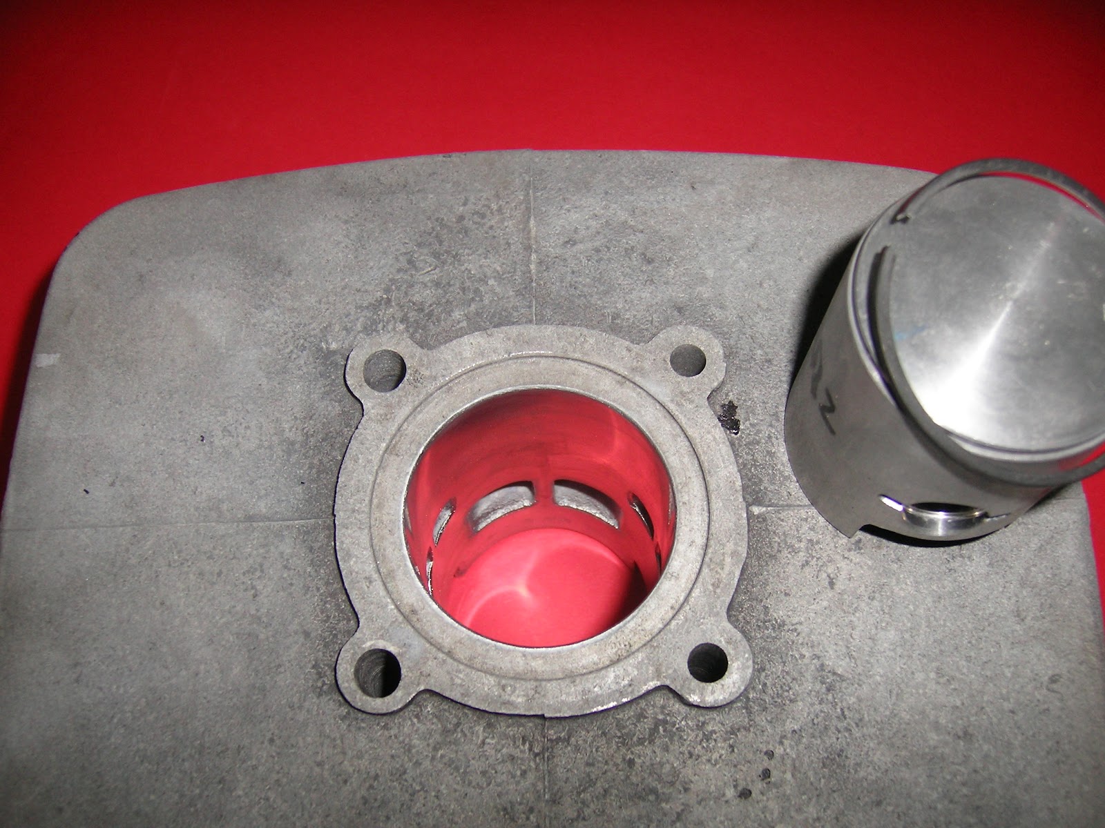 J.M.C.S. MOTOS E PEÇAS: SACHS CILINDRO POLINI ESTADO NOVO