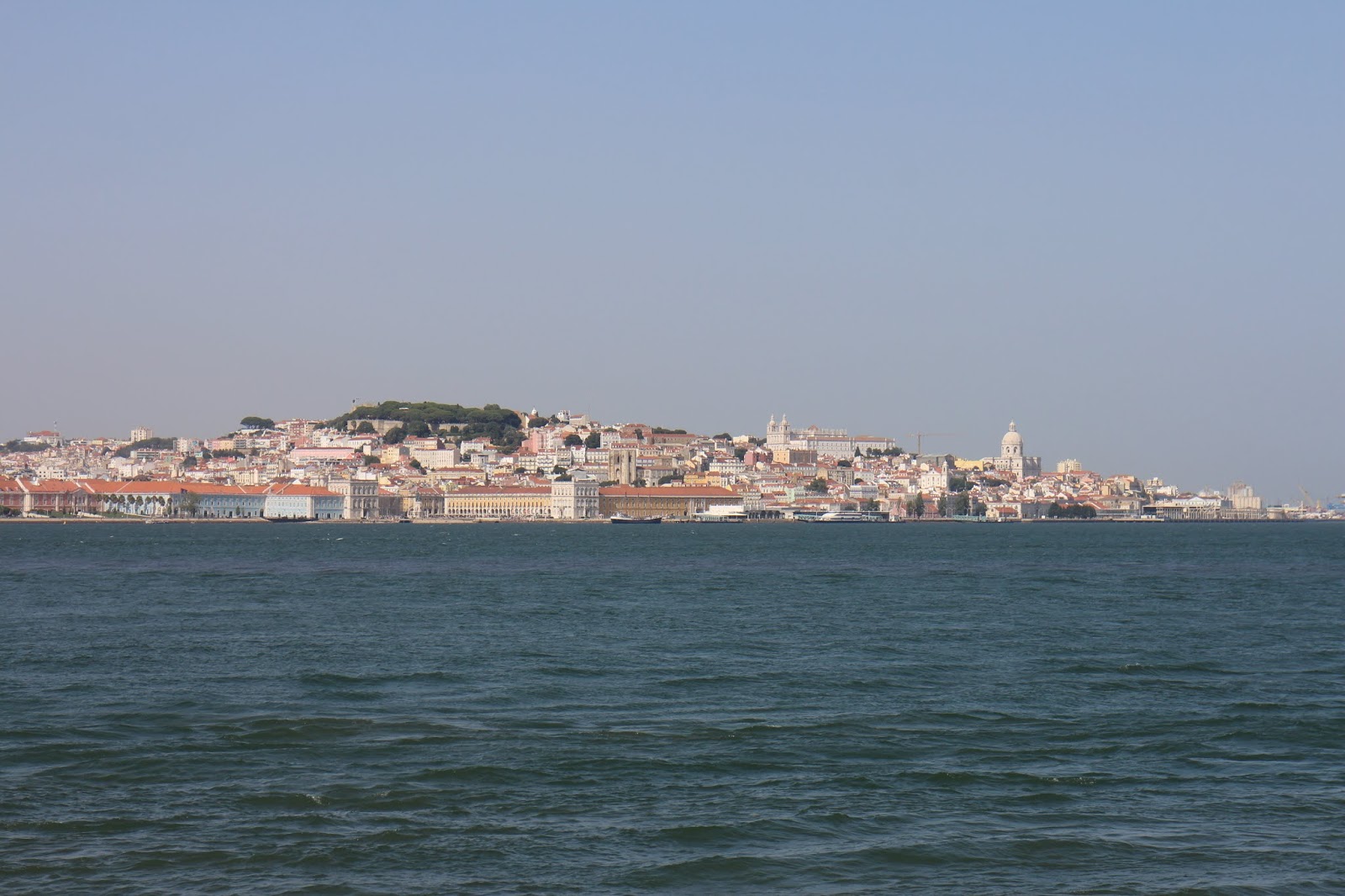 Farol de Cacilhas, Almada