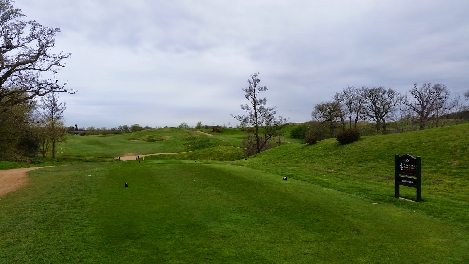 Worst Golfer In The World... Ever!