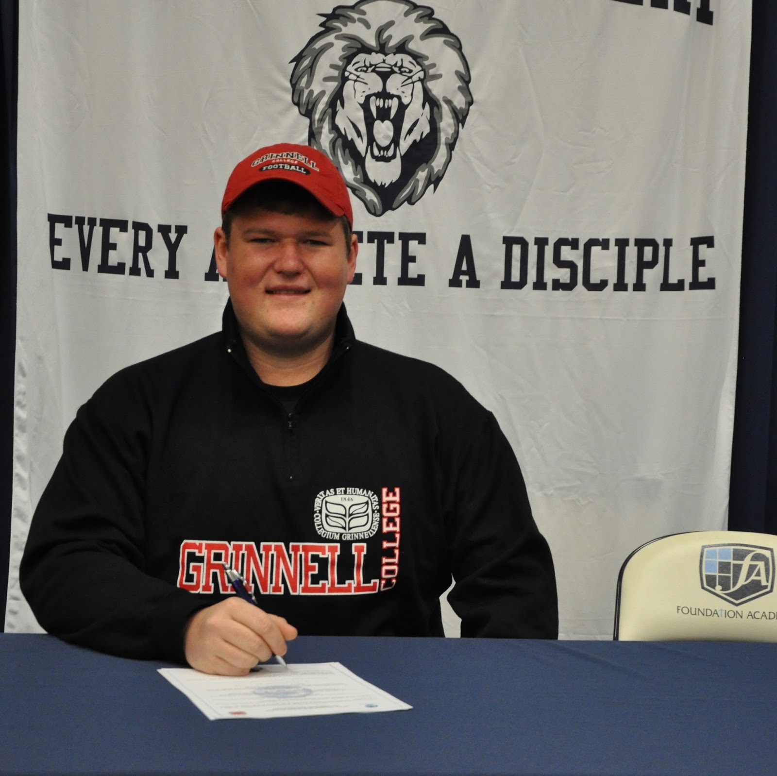 GRINNELL COLLEGE FOOTBALL: Connor Carson - Foundation Academy