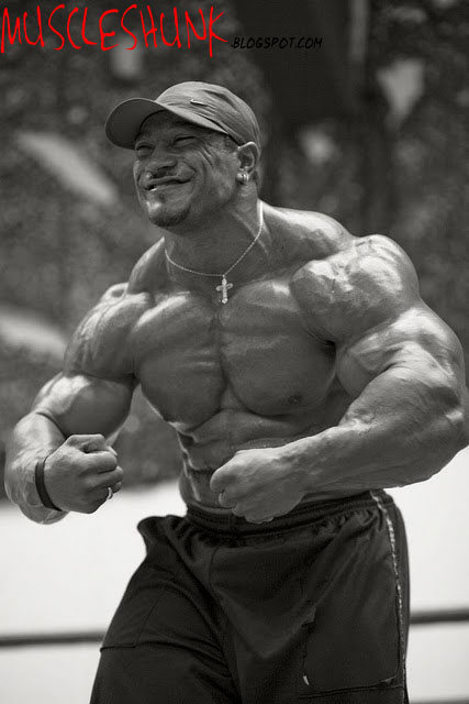 Roelly Winklaar-IFBB Pro Bodybuilder | Bodybuilding and Fitness Zone