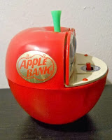 Cool-tura retro. La mejor forma de (re)vivir los ochentas.: Apple Bank