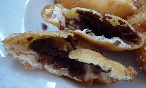 (Eat to Live) or (Live to Eat): Ham Chim Peng