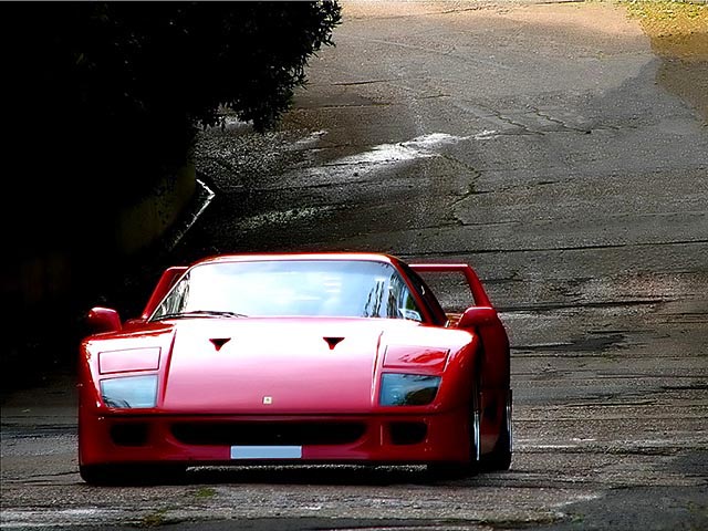 Ferrari F40: Monster from the 80s